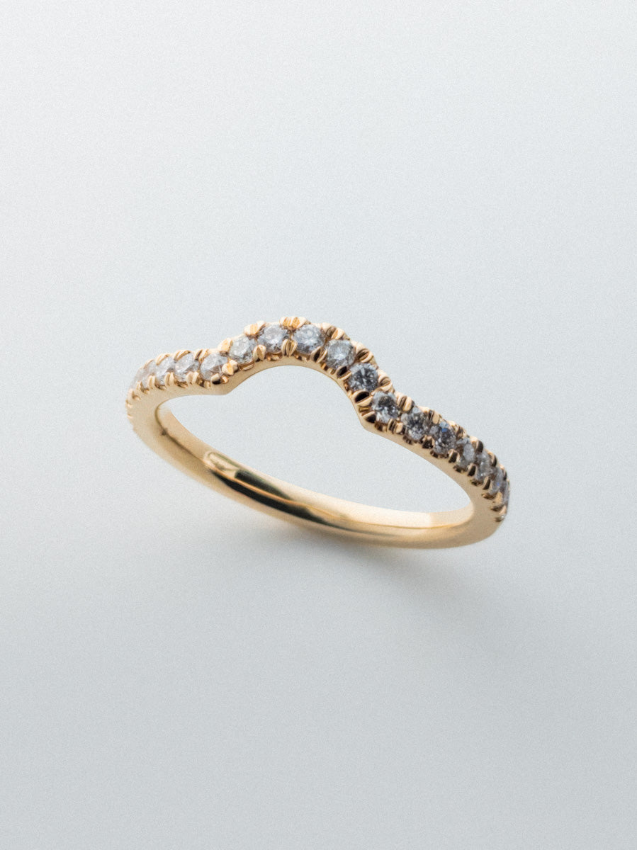 Timeless and understated marriage rings – Eighteen Thousand Days